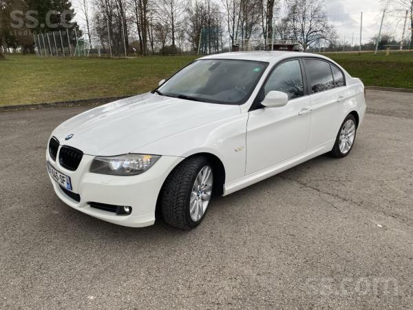 Balts BMW 320 2011 Rēzekne, ar dzinēja tilpumu 2.00 L un nobraukumu 0 tūkst. km par 6200 €, foto 1 vietnē AUTOMOTO.COM.LV
