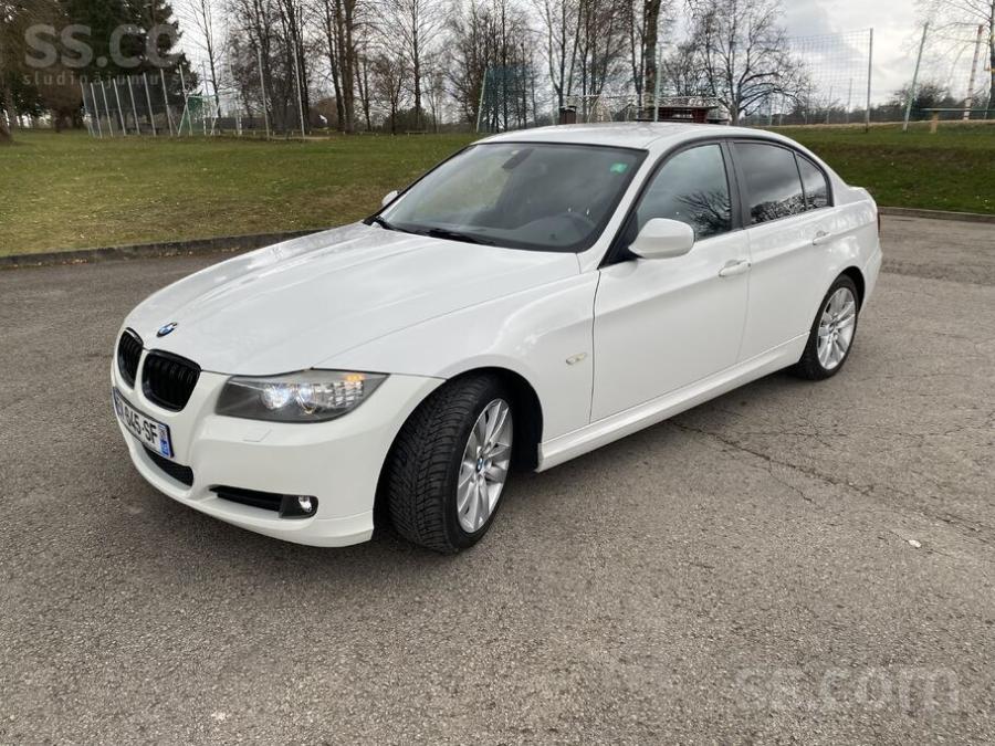 White BMW 320 2011 in Rezekne, with an engine capacity of 2.00 L and mileage of 0 thousand km for 6200 €, photo 1 on AUTOMOTO.COM.LV