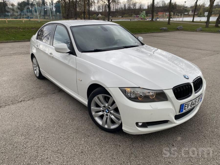 White BMW 320 2011 in Rezekne, with an engine capacity of 2.00 L and mileage of 0 thousand km for 6200 €, photo 5 on AUTOMOTO.COM.LV