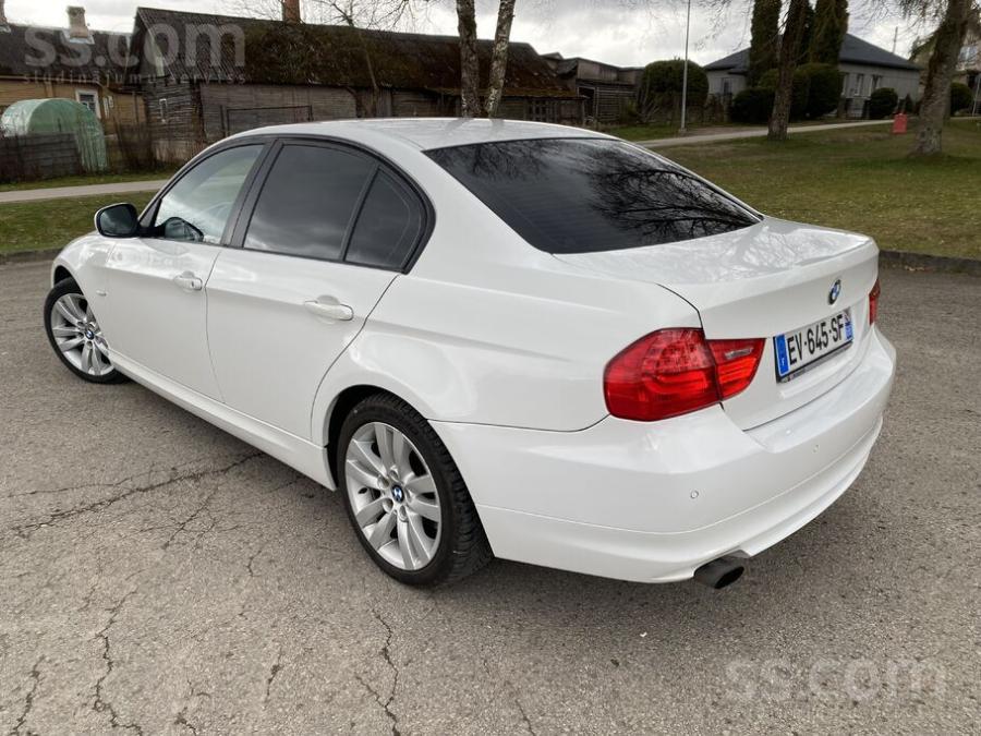 White BMW 320 2011 in Rezekne, with an engine capacity of 2.00 L and mileage of 0 thousand km for 6200 €, photo 7 on AUTOMOTO.COM.LV