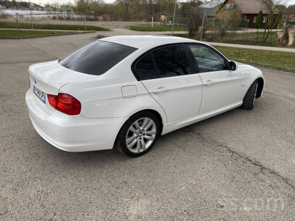 Balts BMW 320 2011 Rēzekne, ar dzinēja tilpumu 2.00 L un nobraukumu 0 tūkst. km par 6200 €, foto 8 vietnē AUTOMOTO.COM.LV