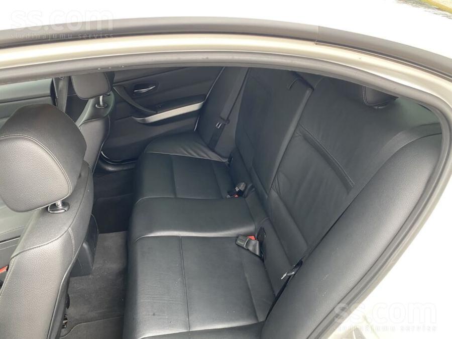 White BMW 320 2011 in Rezekne, with an engine capacity of 2.00 L and mileage of 0 thousand km for 6200 €, photo 13 on AUTOMOTO.COM.LV
