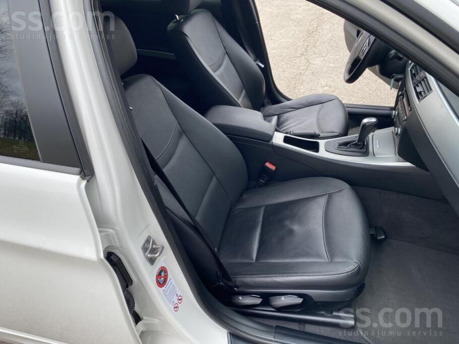 White BMW 320 2011 in Rezekne, with an engine capacity of 2.00 L and mileage of 0 thousand km for 6200 €, photo 19 on AUTOMOTO.COM.LV