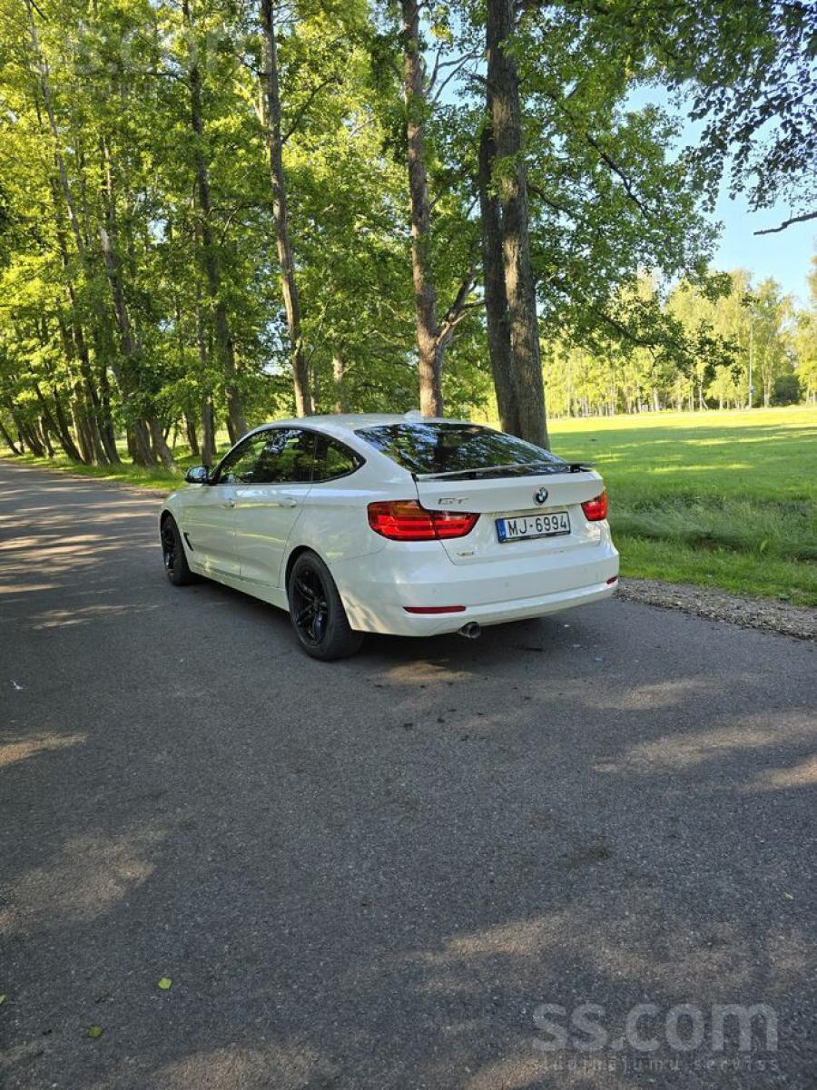 Balts BMW 320 2014 Liepāja, ar dzinēja tilpumu 2.00 L un nobraukumu 260 tūkst. km par 11200 €, foto 5 vietnē AUTOMOTO.COM.LV