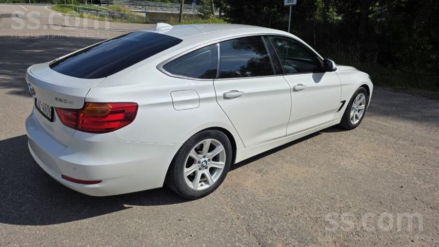 White BMW 320 2015 in Riga, with an engine capacity of 2.00 L and mileage of 181 thousand km for 11999 €, photo 6 on AUTOMOTO.COM.LV