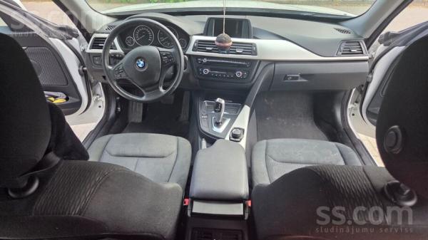 White BMW 320 2015 in Riga, with an engine capacity of 2.00 L and mileage of 181 thousand km for 11999 €, photo 9 on AUTOMOTO.COM.LV