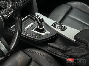 White BMW 320 2016 in Riga, with an engine capacity of 2.00 L and mileage of 220 thousand km for 13500 €, photo 8 on AUTOMOTO.COM.LV