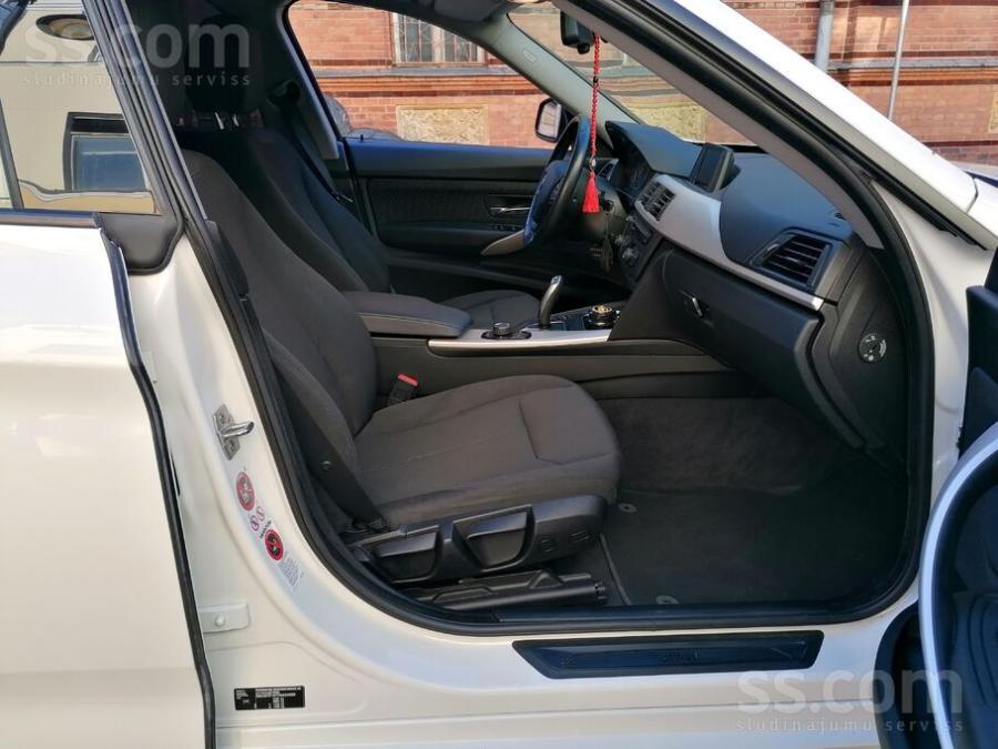Balts BMW 320 2016 Daugavpils, ar dzinēja tilpumu 2.00 L un nobraukumu 0 tūkst. km par 10850 €, foto 24 vietnē AUTOMOTO.COM.LV