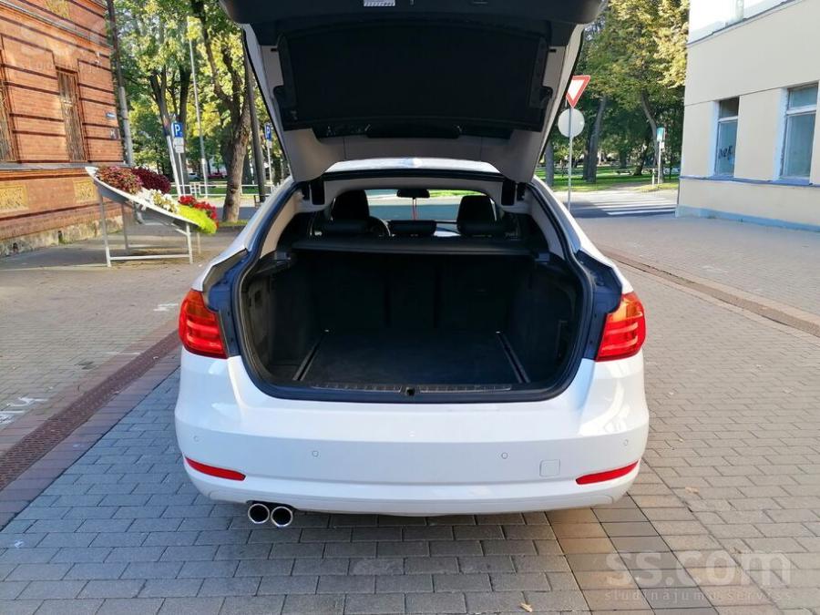Balts BMW 320 2016 Daugavpils, ar dzinēja tilpumu 2.00 L un nobraukumu 0 tūkst. km par 10850 €, foto 31 vietnē AUTOMOTO.COM.LV