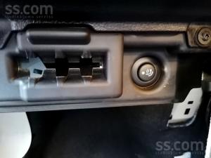 Balts BMW 320 2016 Daugavpils, ar dzinēja tilpumu 2.00 L un nobraukumu 0 tūkst. km par 10850 €, foto 33 vietnē AUTOMOTO.COM.LV
