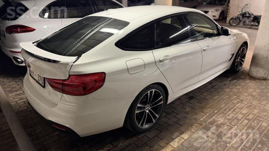 White BMW 320 2016 in Riga, with an engine capacity of 2.00 L and mileage of 250 thousand km for 15490 €, photo 10 on AUTOMOTO.COM.LV