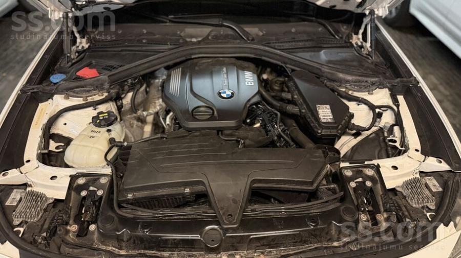 White BMW 320 2016 in Riga, with an engine capacity of 2.00 L and mileage of 250 thousand km for 15490 €, photo 35 on AUTOMOTO.COM.LV