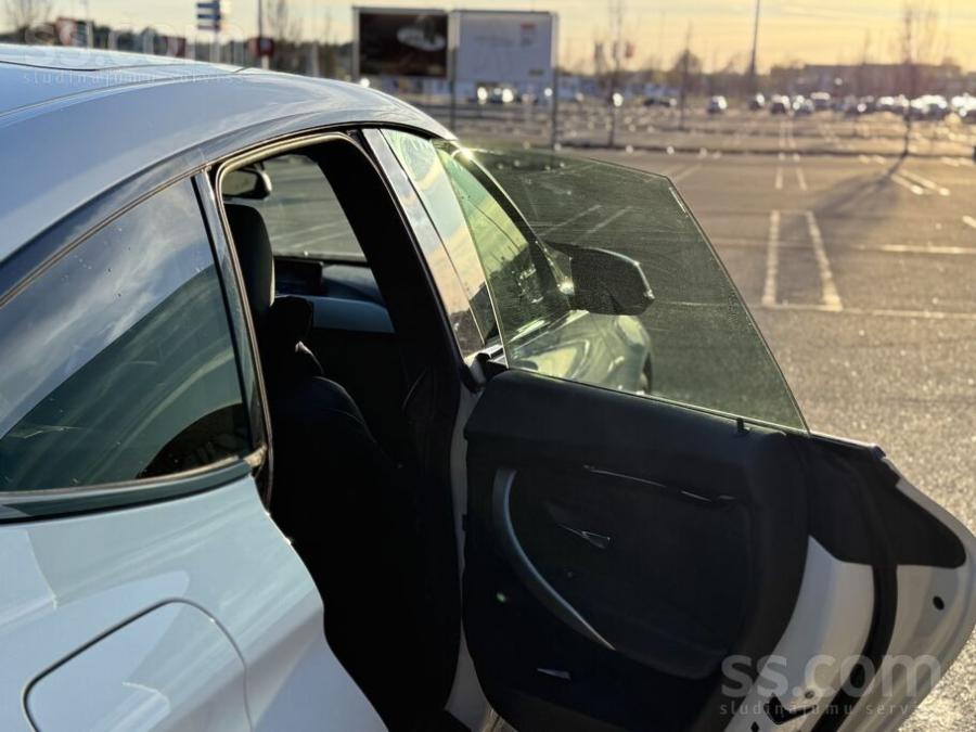 Balts BMW 320 2017 Rīga, ar dzinēja tilpumu 2.00 L un nobraukumu 137 tūkst. km par 19299 €, foto 11 vietnē AUTOMOTO.COM.LV