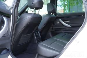 Balts BMW 320 2018 Rīga, ar dzinēja tilpumu 2.00 L un nobraukumu 252 tūkst. km par 16490 €, foto 22 vietnē AUTOMOTO.COM.LV