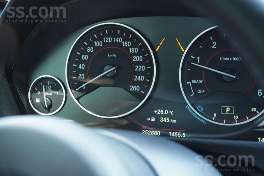 Balts BMW 320 2018 Rīga, ar dzinēja tilpumu 2.00 L un nobraukumu 252 tūkst. km par 16490 €, foto 34 vietnē AUTOMOTO.COM.LV