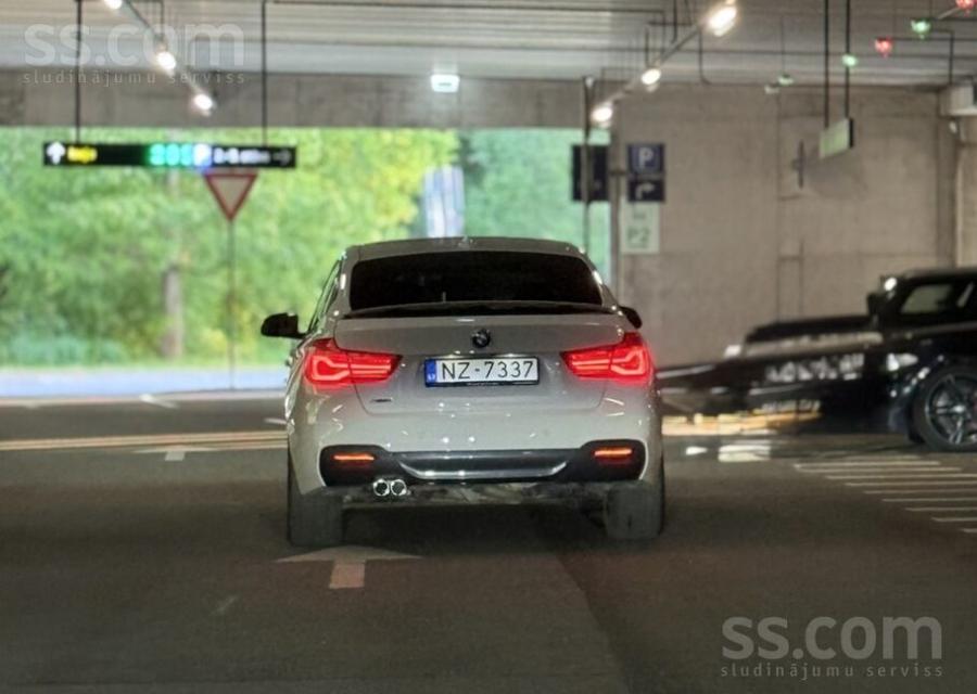 White BMW 320 2018 in Riga, with an engine capacity of 2.00 L and mileage of 215 thousand km for 18200 €, photo 17 on AUTOMOTO.COM.LV
