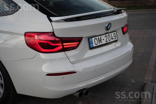 White BMW 320 2018 in Riga, with an engine capacity of 2.00 L and mileage of 225 thousand km for 14990 €, photo 5 on AUTOMOTO.COM.LV
