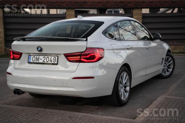 White BMW 320 2018 in Riga, with an engine capacity of 2.00 L and mileage of 225 thousand km for 14990 €, photo 7 on AUTOMOTO.COM.LV