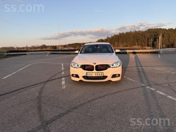 White BMW 320 2018 in Cesis, with an engine capacity of 2.00 L and mileage of 187 thousand km for 16800 €, photo 7 on AUTOMOTO.COM.LV