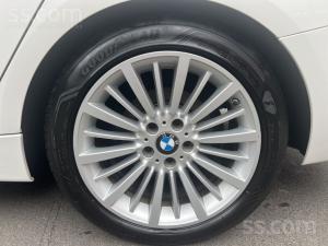 Balts BMW 320 2018 Rīga, ar dzinēja tilpumu 2.00 L un nobraukumu 199 tūkst. km par 14900 €, foto 17 vietnē AUTOMOTO.COM.LV