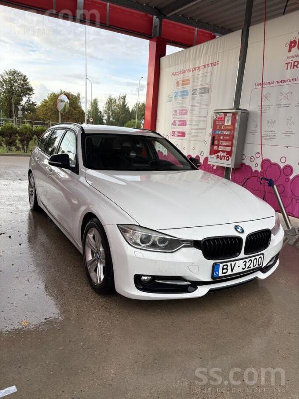 White BMW 320 2013 in Jelgava, with an engine capacity of 2.00 L and mileage of 328 thousand km for 6200 €, photo 6 on AUTOMOTO.COM.LV
