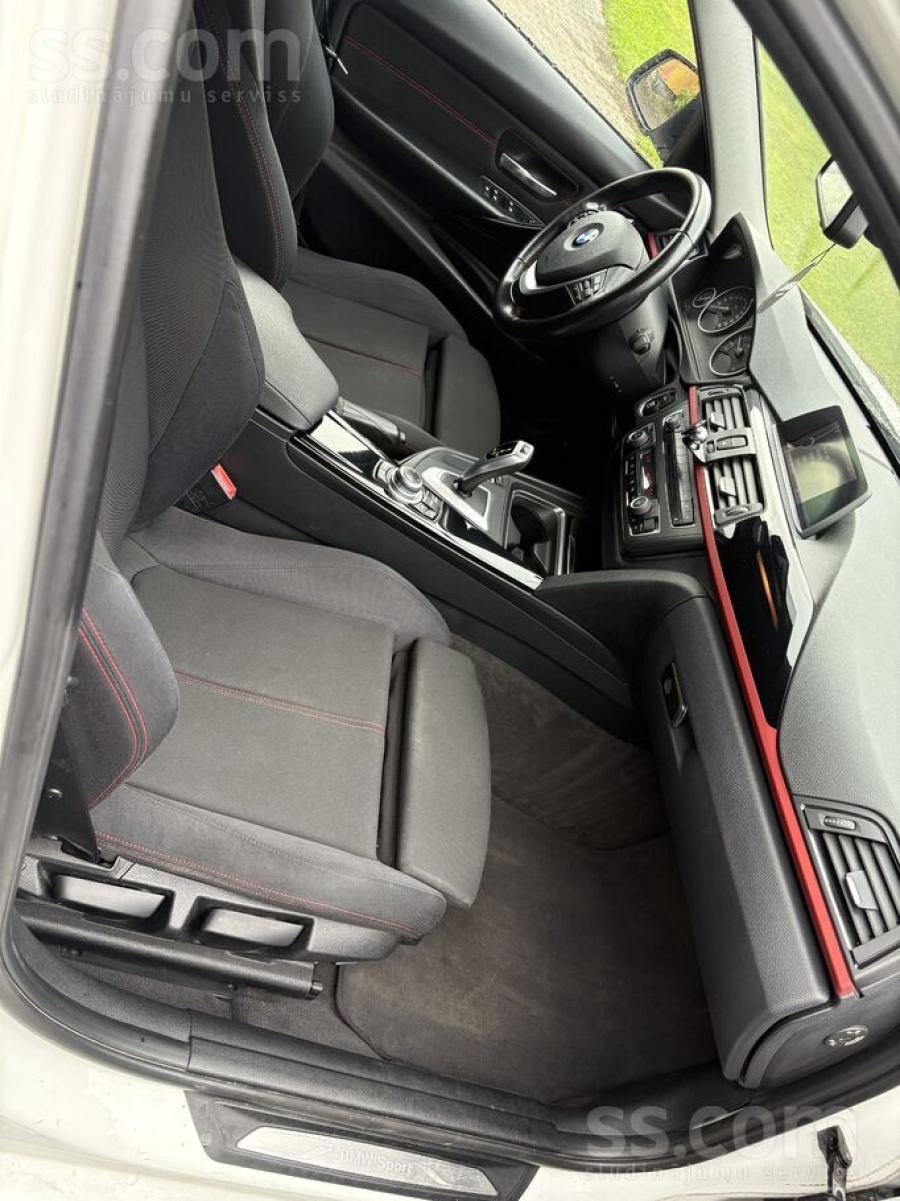 Balts BMW 320 2013 Jelgava, ar dzinēja tilpumu 2.00 L un nobraukumu 328 tūkst. km par 6200 €, foto 12 vietnē AUTOMOTO.COM.LV