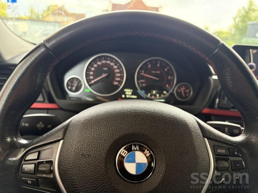 Balts BMW 320 2013 Jelgava, ar dzinēja tilpumu 2.00 L un nobraukumu 328 tūkst. km par 6200 €, foto 18 vietnē AUTOMOTO.COM.LV