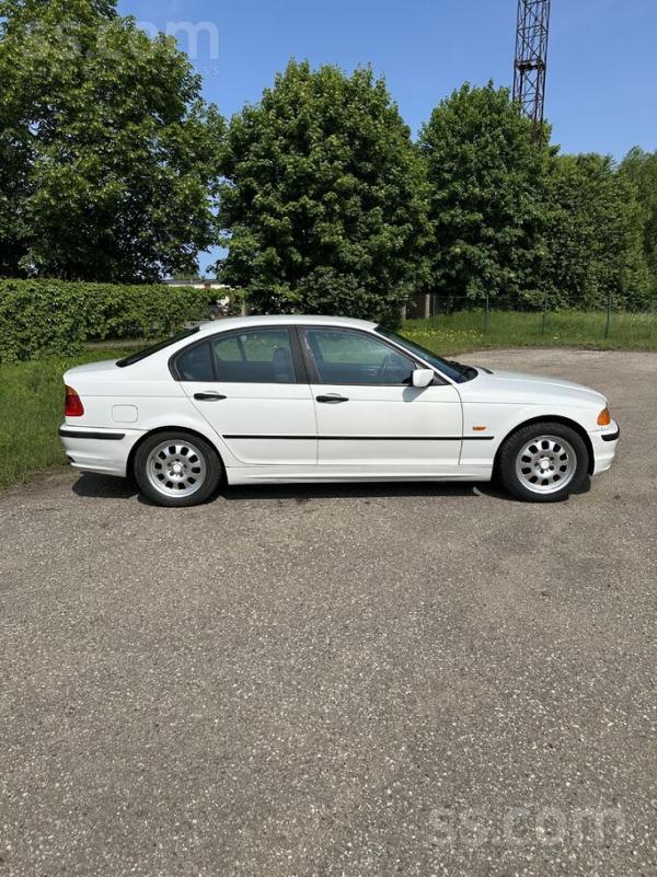White BMW 320 2001 in Liepaja, with an engine capacity of 2.00 L and mileage of 445 thousand km for 1700 €, photo 7 on AUTOMOTO.COM.LV