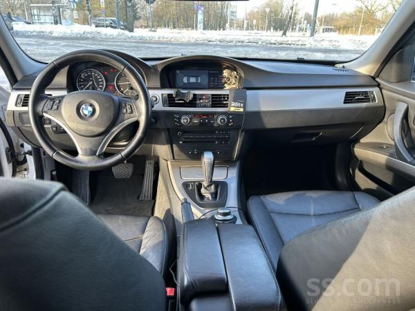 Balts BMW 320 2008 Rīga, ar dzinēja tilpumu 2.00 L un nobraukumu 211 tūkst. km par 4500 €, foto 8 vietnē AUTOMOTO.COM.LV
