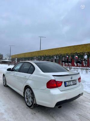 Balts BMW 320 2008 Viļņa, ar dzinēja tilpumu 2.00 L un nobraukumu 341 tūkst. km par 3950 €, foto 3 vietnē AUTOMOTO.COM.LV