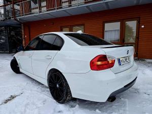 Balts BMW 320 2008 Marijampole, ar dzinēja tilpumu 2.00 L un nobraukumu 340 tūkst. km par 4100 €, foto 8 vietnē AUTOMOTO.COM.LV