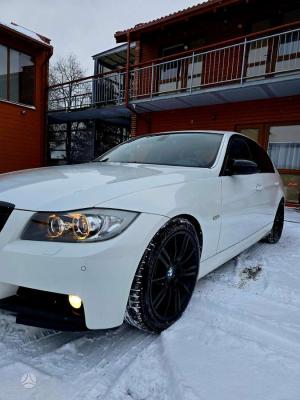 Balts BMW 320 2008 Marijampole, ar dzinēja tilpumu 2.00 L un nobraukumu 340 tūkst. km par 4100 €, foto 9 vietnē AUTOMOTO.COM.LV