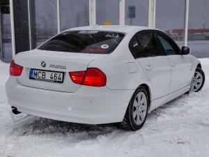 Balts BMW 320 2008 Viļņa, ar dzinēja tilpumu 2.00 L un nobraukumu 390 tūkst. km par 3100 €, foto 6 vietnē AUTOMOTO.COM.LV