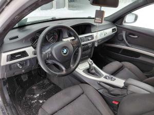 Balts BMW 320 2008 Viļņa, ar dzinēja tilpumu 2.00 L un nobraukumu 390 tūkst. km par 3100 €, foto 7 vietnē AUTOMOTO.COM.LV