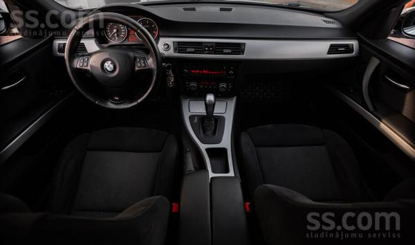 White BMW 320 2008 in Jelgava, with an engine capacity of 2.00 L and mileage of 268 thousand km for 6350 €, photo 10 on AUTOMOTO.COM.LV