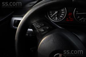 Balts BMW 320 2008 Jelgava, ar dzinēja tilpumu 2.00 L un nobraukumu 268 tūkst. km par 6350 €, foto 19 vietnē AUTOMOTO.COM.LV