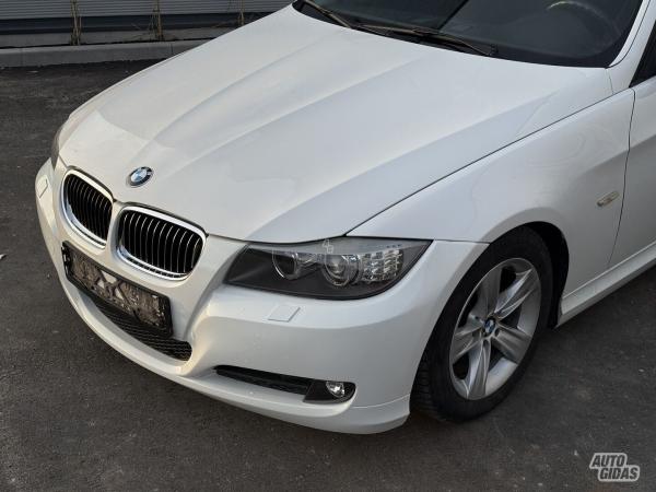 Balts BMW 320 2009 Utena, ar dzinēja tilpumu 2.00 L un nobraukumu 272 tūkst. km par 5650 €, foto 8 vietnē AUTOMOTO.COM.LV