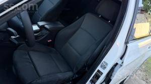 White BMW 320 2009 in Valmiera, with an engine capacity of 2.00 L and mileage of 249 thousand km for 7600 €, photo 17 on AUTOMOTO.COM.LV