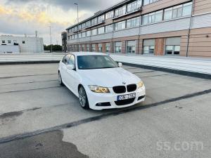 Белый БМВ 320 2009 в Рига, объемом двигателя 2.00 л и пробегом 249 тыс. км за 7200 €, фото  на AUTOMOTO.COM.LV