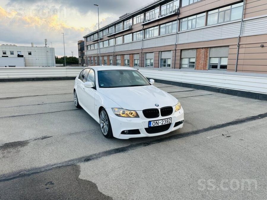 Balts BMW 320 2009 Rīga, ar dzinēja tilpumu 2.00 L un nobraukumu 249 tūkst. km par 7200 €, foto 1 vietnē AUTOMOTO.COM.LV