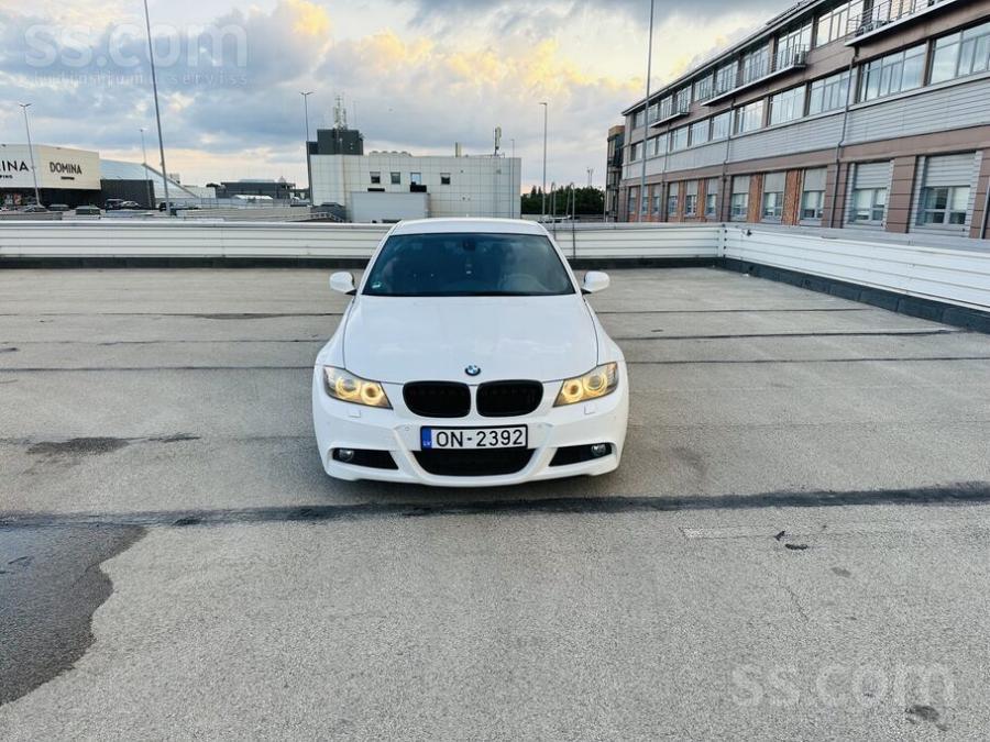 Balts BMW 320 2009 Rīga, ar dzinēja tilpumu 2.00 L un nobraukumu 249 tūkst. km par 7200 €, foto 4 vietnē AUTOMOTO.COM.LV
