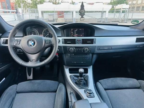 Balts BMW 320 2009 Rīga, ar dzinēja tilpumu 2.00 L un nobraukumu 249 tūkst. km par 7200 €, foto 10 vietnē AUTOMOTO.COM.LV