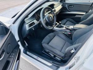 Balts BMW 320 2009 Rīga, ar dzinēja tilpumu 2.00 L un nobraukumu 249 tūkst. km par 7200 €, foto 12 vietnē AUTOMOTO.COM.LV