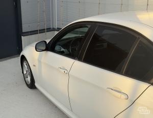 Balts BMW 320 2009 Utena, ar dzinēja tilpumu 2.00 L un nobraukumu 272 tūkst. km par 4700 €, foto 15 vietnē AUTOMOTO.COM.LV