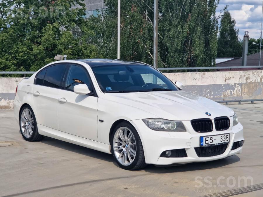 White BMW 320 2010 in Riga, with an engine capacity of 2.00 L and mileage of 311 thousand km for 7550 €, photo 3 on AUTOMOTO.COM.LV