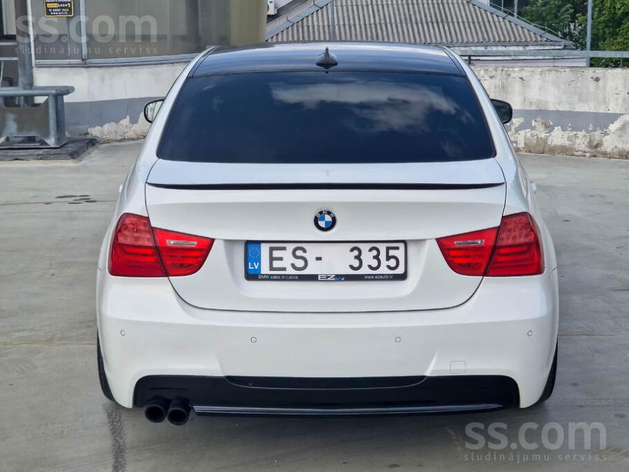 White BMW 320 2010 in Riga, with an engine capacity of 2.00 L and mileage of 311 thousand km for 7550 €, photo 7 on AUTOMOTO.COM.LV