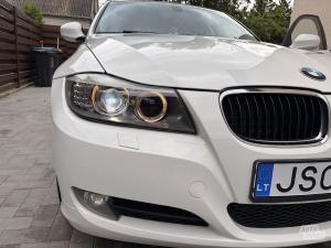 White BMW 320 2010 in Vilnius, with an engine capacity of 2.00 L and mileage of 373 thousand km for 4400 €, photo 6 on AUTOMOTO.COM.LV