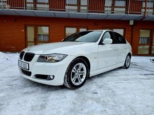 White BMW 320 2011 in Marijampole, with an engine capacity of 2.00 L and mileage of 319 thousand km for 5700 €, photo 13 on AUTOMOTO.COM.LV
