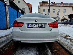 White BMW 320 2011 in Marijampole, with an engine capacity of 2.00 L and mileage of 319 thousand km for 5700 €, photo 7 on AUTOMOTO.COM.LV