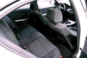 White BMW 320 2011 in Vilnius, with an engine capacity of 2.00 L and mileage of 251 thousand km for 5500 €, photo 15 on AUTOMOTO.COM.LV
